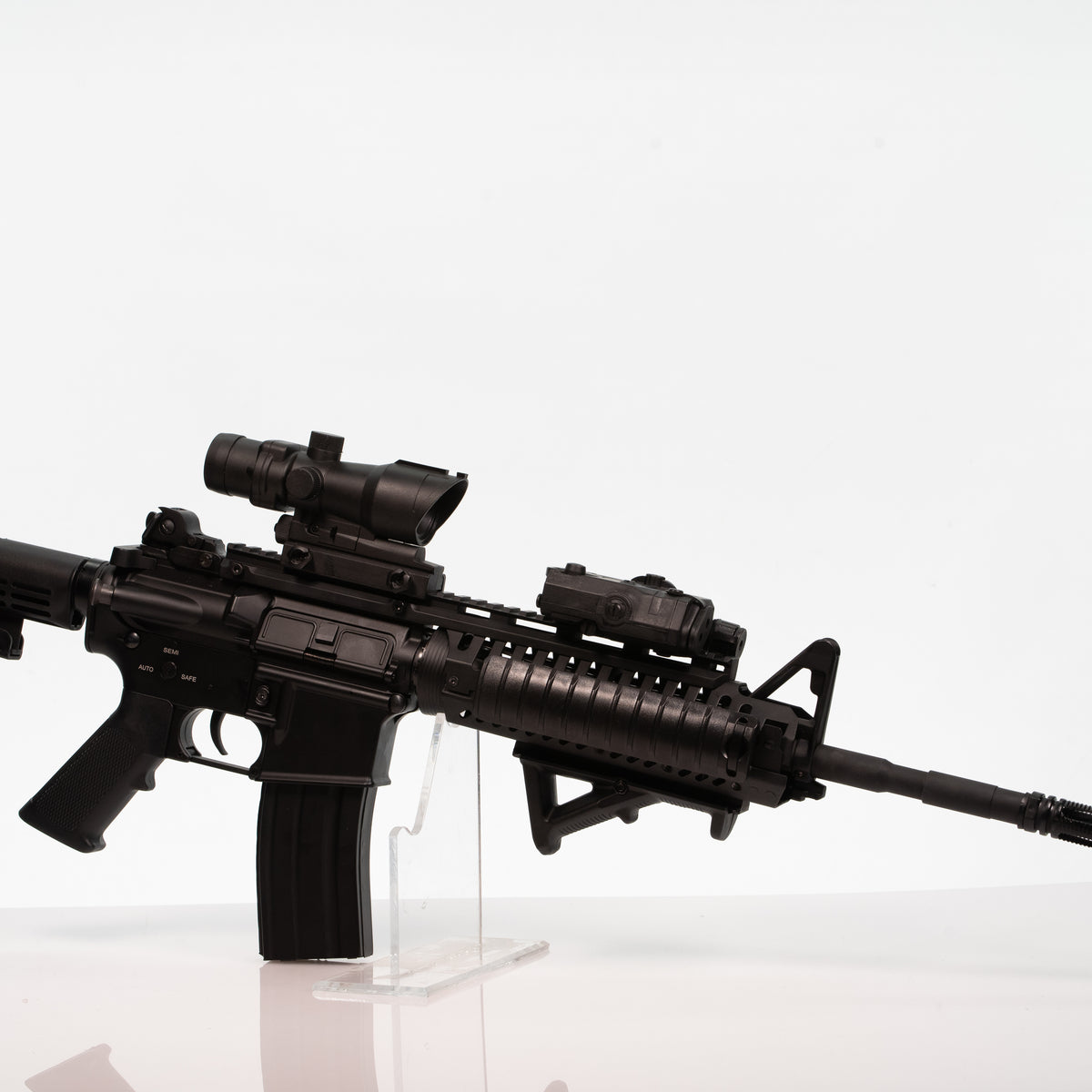 M4 Hero Premium Prop – Wulfgar Props