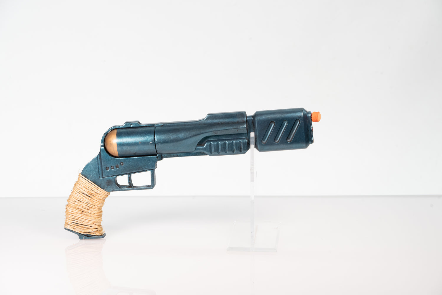 Stargate Atlantis Particle Magnum Prop – Wulfgar Props