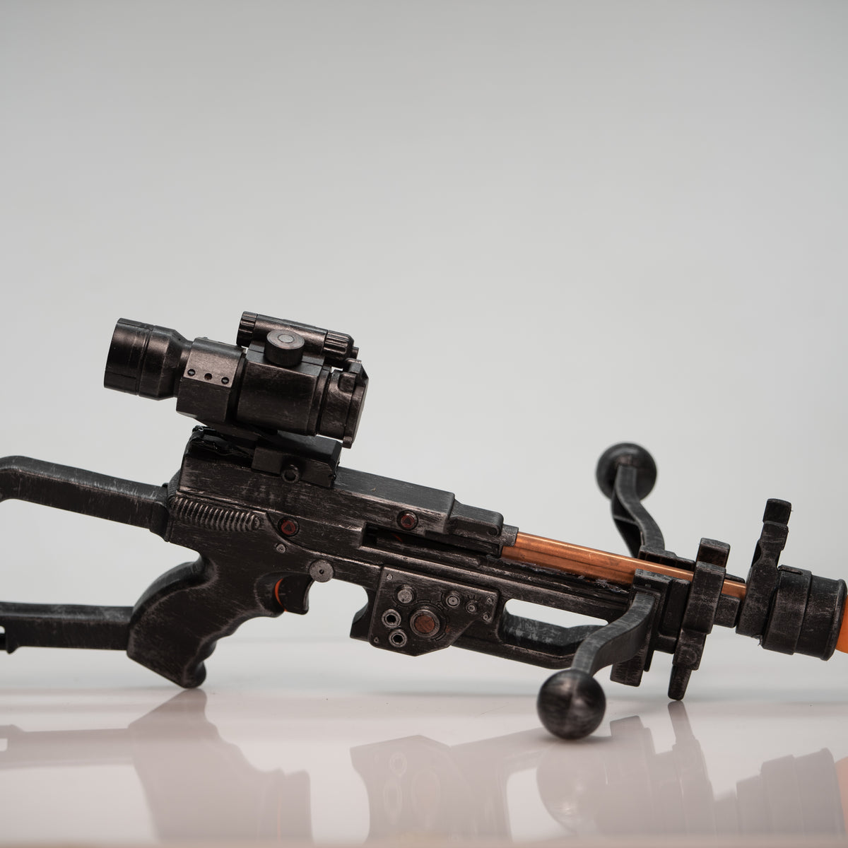 Hand Bowcaster Blaster Prop (WP Original) – Wulfgar Props