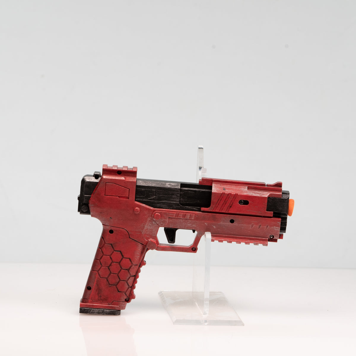Red Hex Blaster Prop Pistol - Futuristic Costume Gun – Wulfgar Props