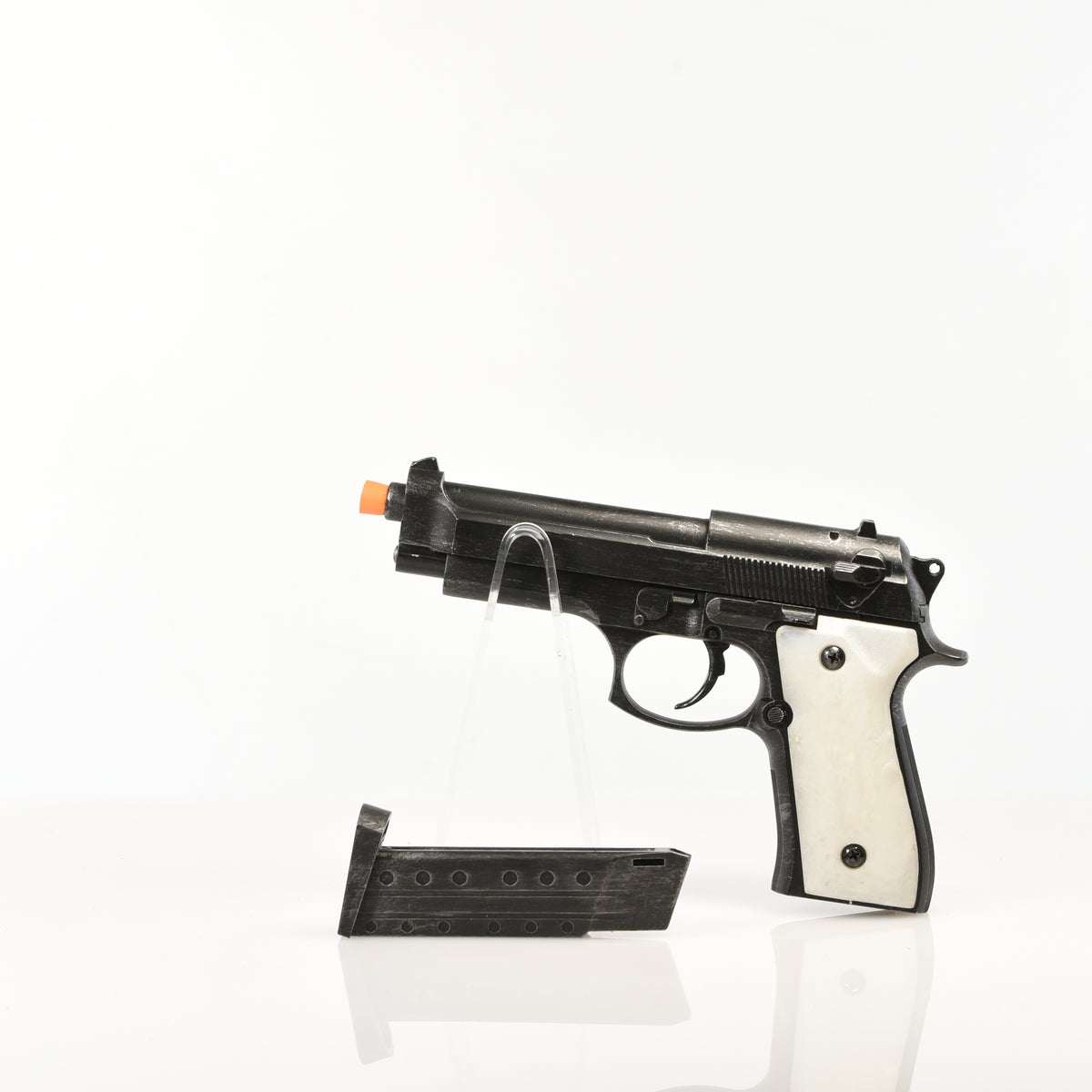 Pearl Grip Metal Pistol M9 Fake Costume Prop – Wulfgar Props