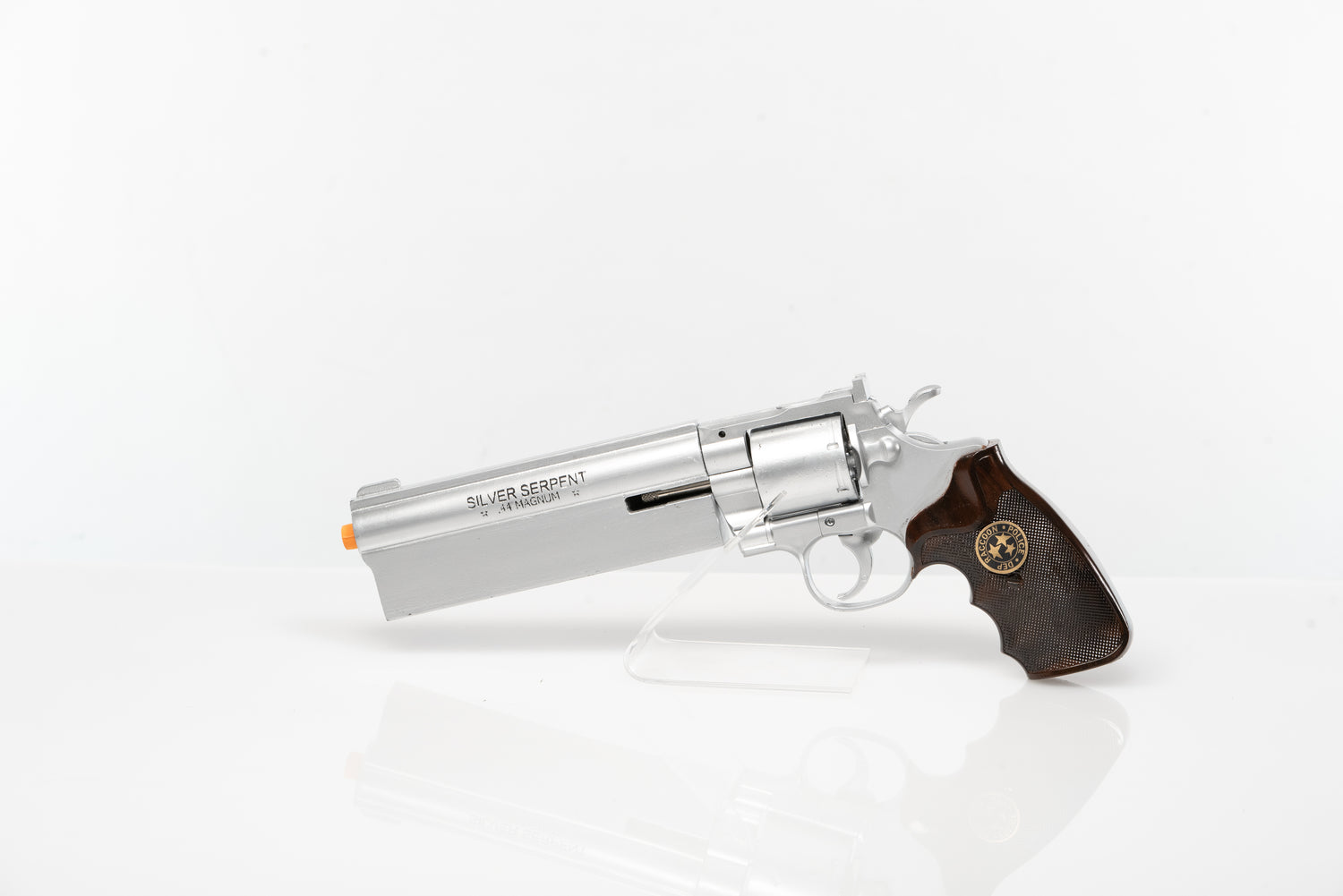 Silver Serpent Revolver Prop – Wulfgar Props