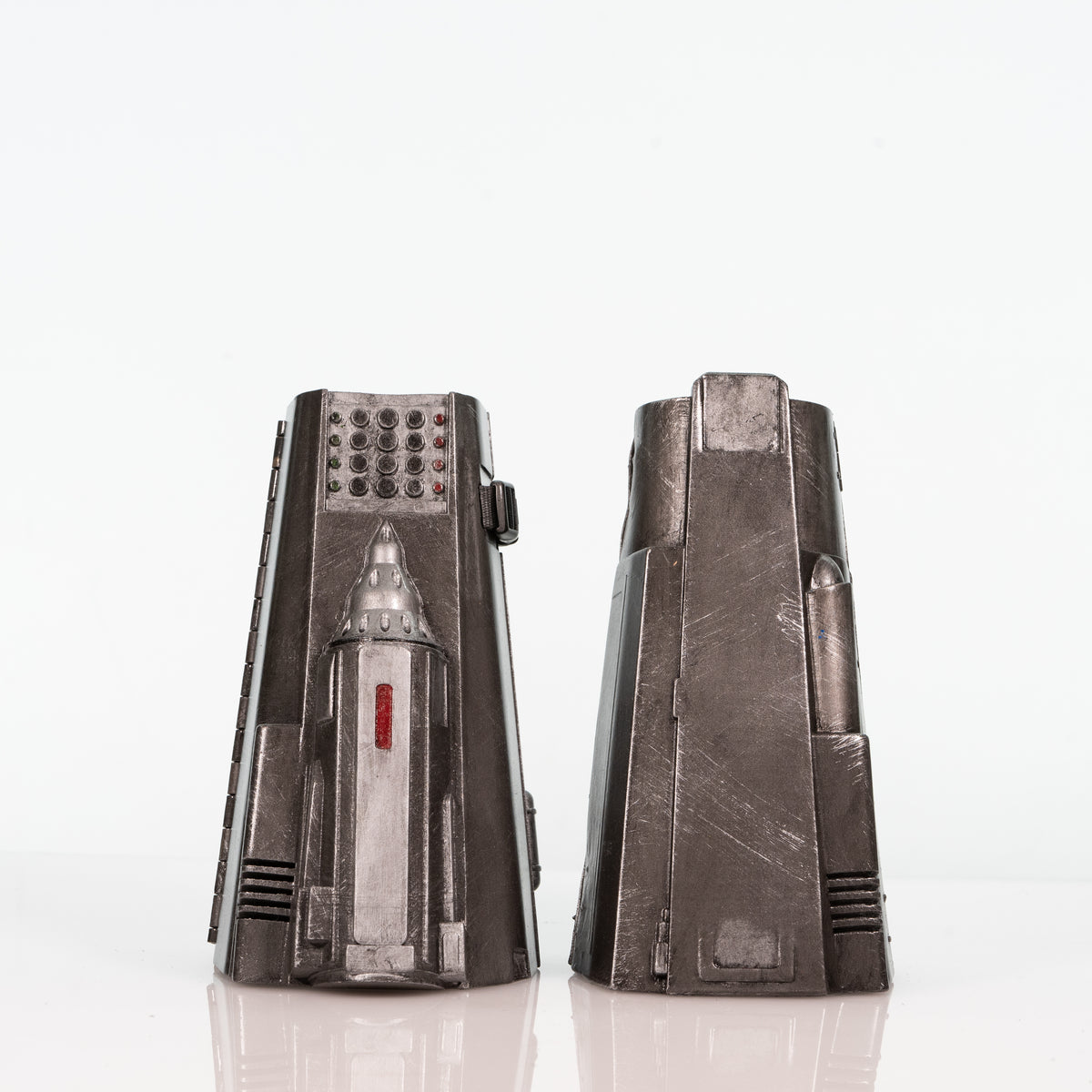 Mando Gauntlets Whistling Birds Costume Piece – Wulfgar Props