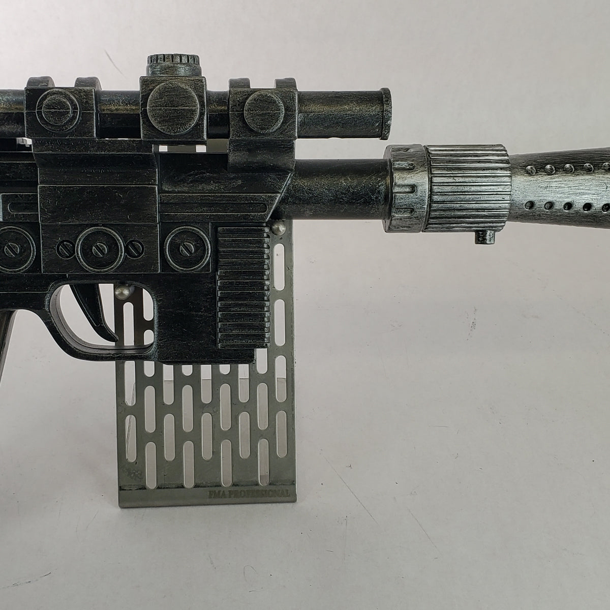 Metal Stand Adjustable Pistol Blaster Prop Display – Wulfgar Props