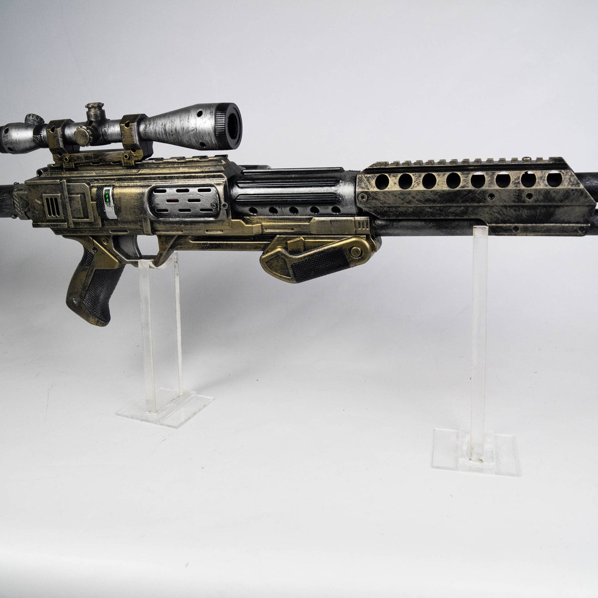 Sci-Fi Carbine Blaster Rifle Prop (Custom WP Design) – Wulfgar Props